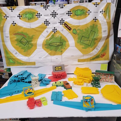 Mini Motorific Jalopy Show Down Slot Car 1970 Ideal Complete w/ Tracks ...