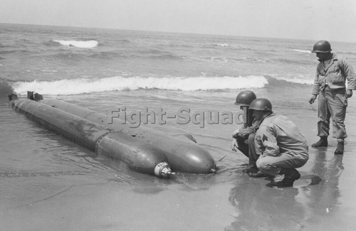 WW2 Picture Photo German guided torpedo Neger thrown on the beach in ...