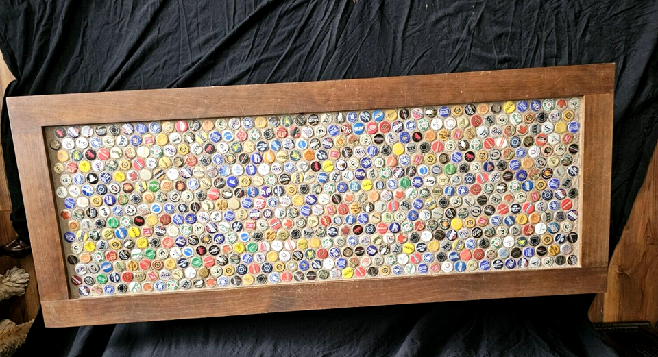 VINTAGE BEER BOTTLE CAPS COFFEE TABLE COLLECTIBLE MEMORABILIA FURNITURE ...