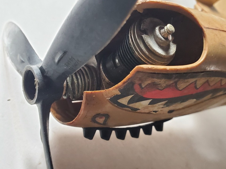 Cox Thimble Drome P-40 Warhawk Flying Tiger WWII Tether Plane .049 ...