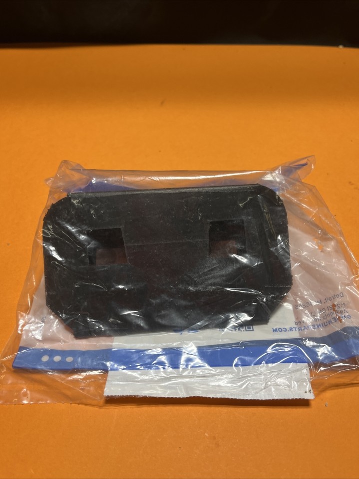 NEW GM OEM 14-18 SIERRA 1500 FRAME- ACCESS COVER GMC 23199123 D94 | eBay