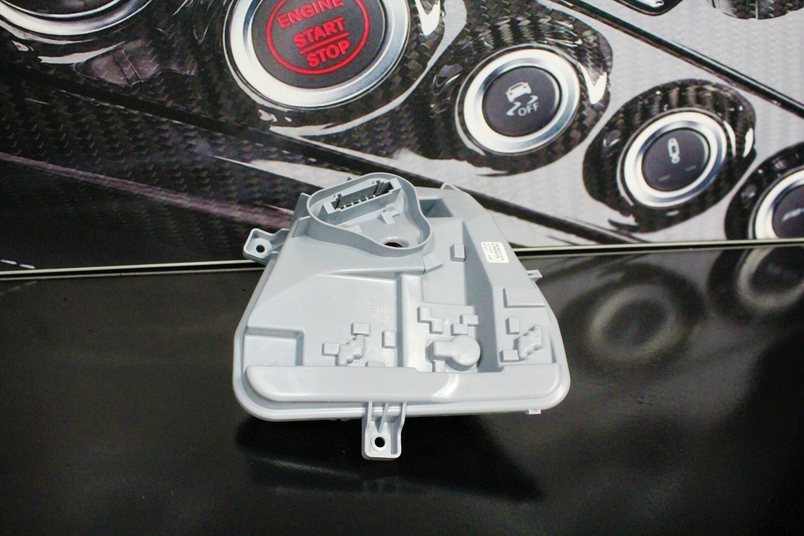 NEW Genuine Mercedes-Benz W176 A-Class LH Rear Lamp Bulb Holder ...