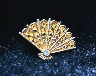 Vintage 1970`s Fan Shaped Tac Pin Avon Gold Tone Pin With Rhinestone ...