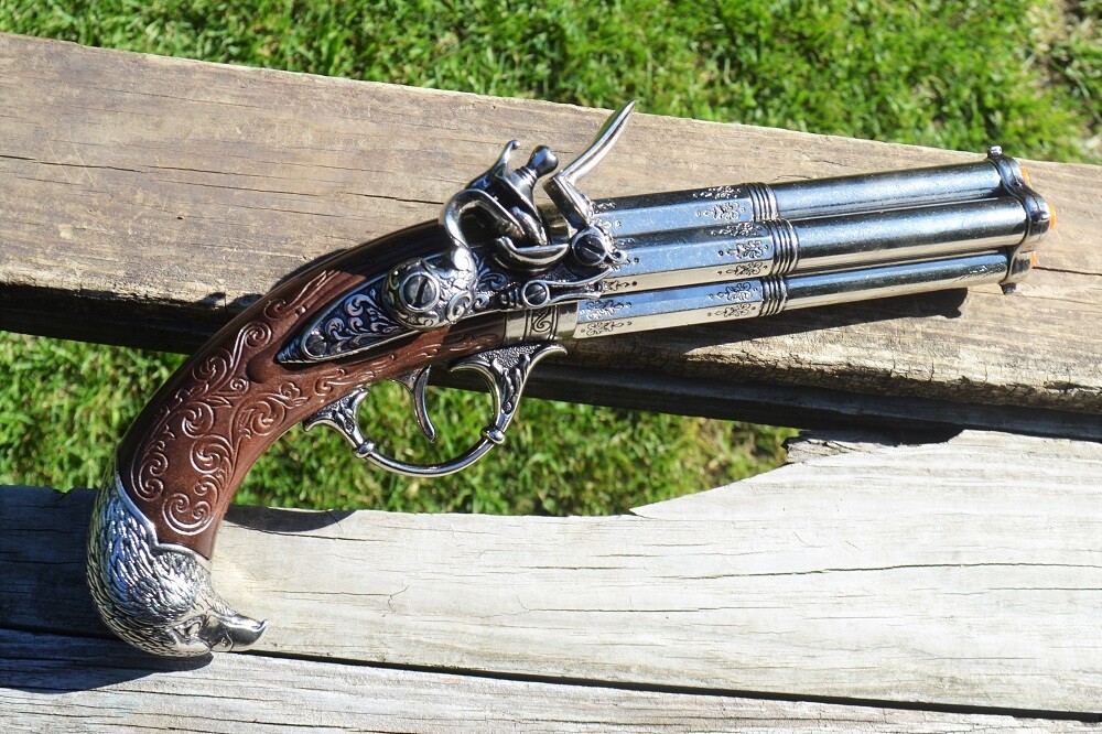 Double Barrel Flintlock Pistol
