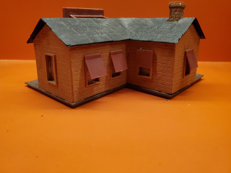 HO Scale Kibri Germany Dance Hall Building Assembled | eBay