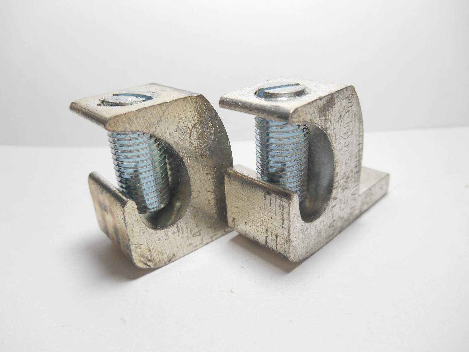 LOT OF 2 ALUMINUM TERMINAL LUGS 1/0 CU9AL | eBay