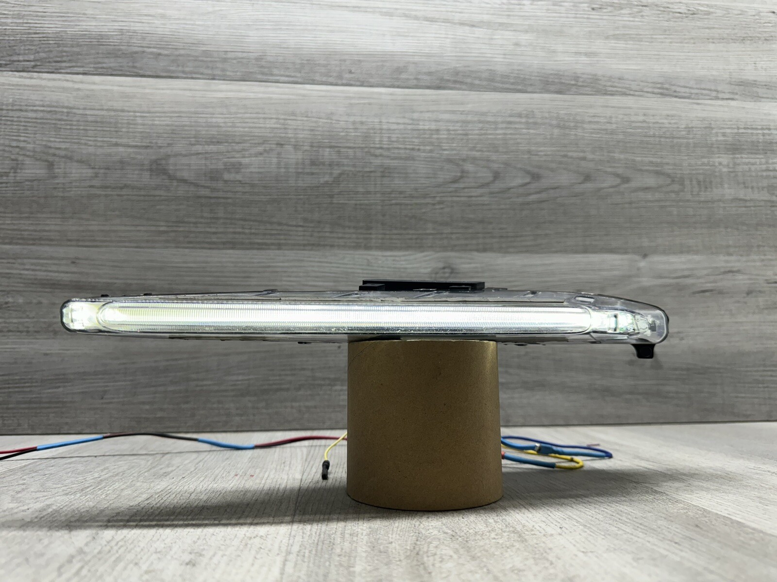 2015 - 2018 Porsche Macan Front Right Daytime Running Light Lamp OEM ...