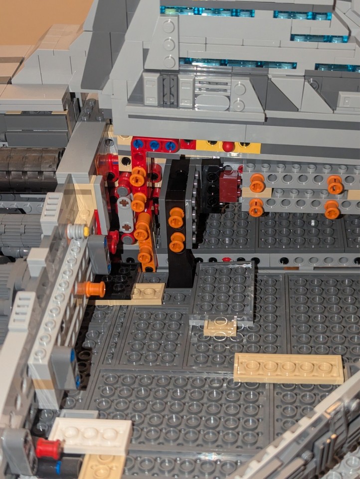 UCS Venator-Class Wall/Table Mount for Kit 75367 | 25° Angle | Easy ...