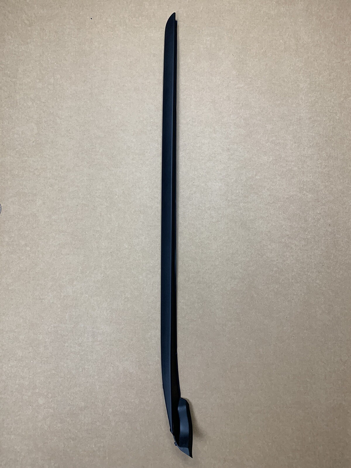 2009-2012 Hyundai Elantra Touring Front Outer Glass Windshield Pillar ...