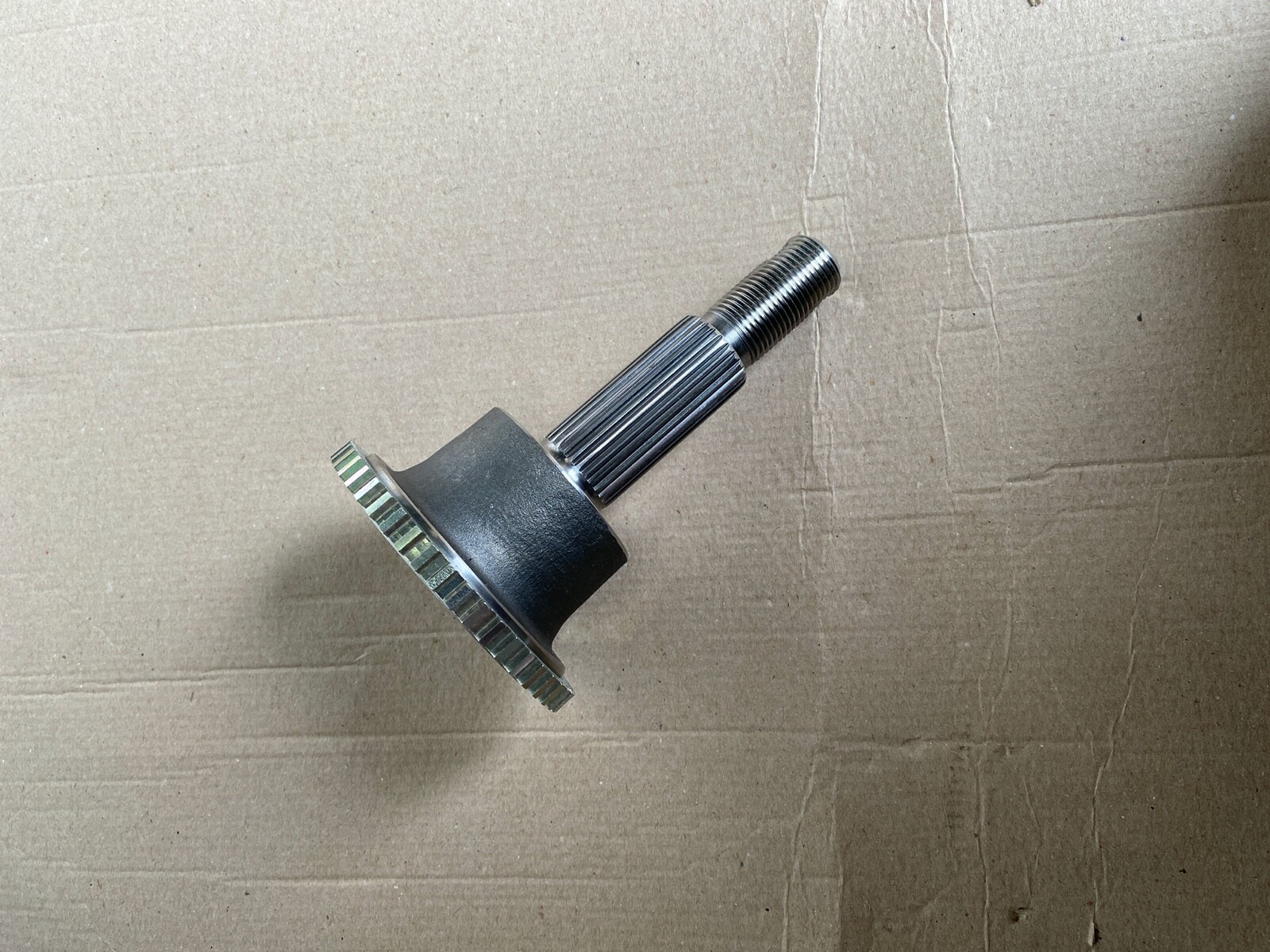 1370436 Right Front Hub Pivot FORD Transit (2006-2014) 6C112C422RA | eBay