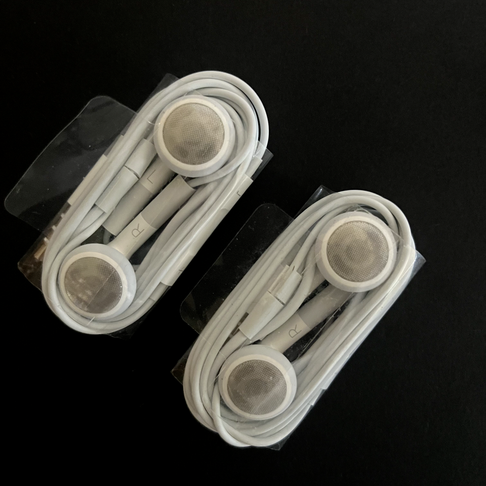 2X FACTORY APPLE IPOD IPHONE ORIGINAL EARBUDS HEADPHONES + VOLUME ...