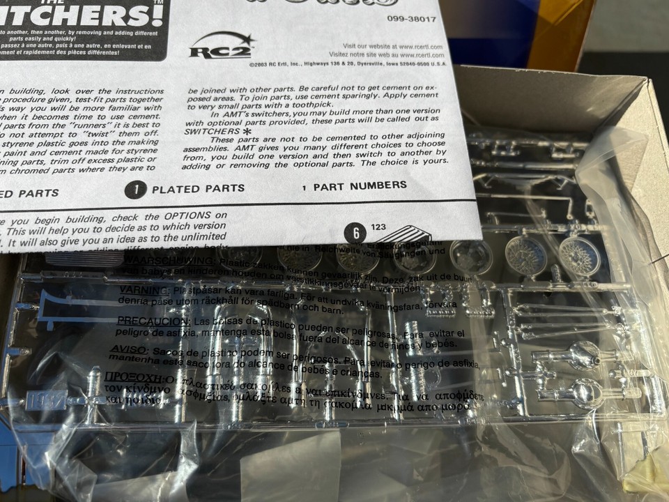 AMT # 099-38017 1/25th SCALE 1932 FORD HOT ROD MODEL KIT | eBay