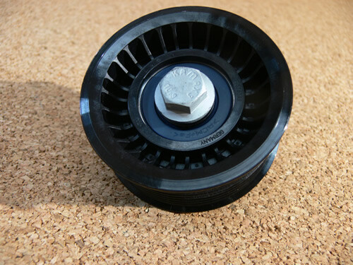 GENUINE LAND ROVER IDLER PULLEY SECONDARY DRIVE RANGE ROVER LR4 SPORT ...