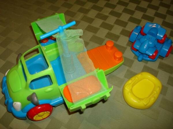 Elmo and Earnie's camping Adventure. Good condition. Sesame Street. | eBay