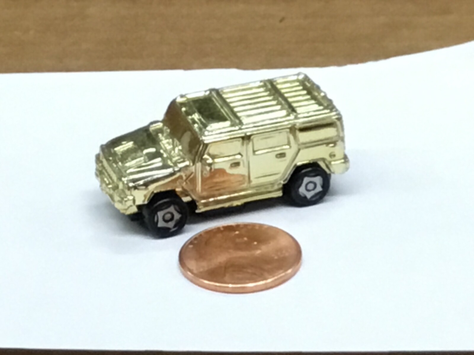 1/64 Scale Mini Car Hummer Gold Tone Miniature 04 Magnetic Ball ...