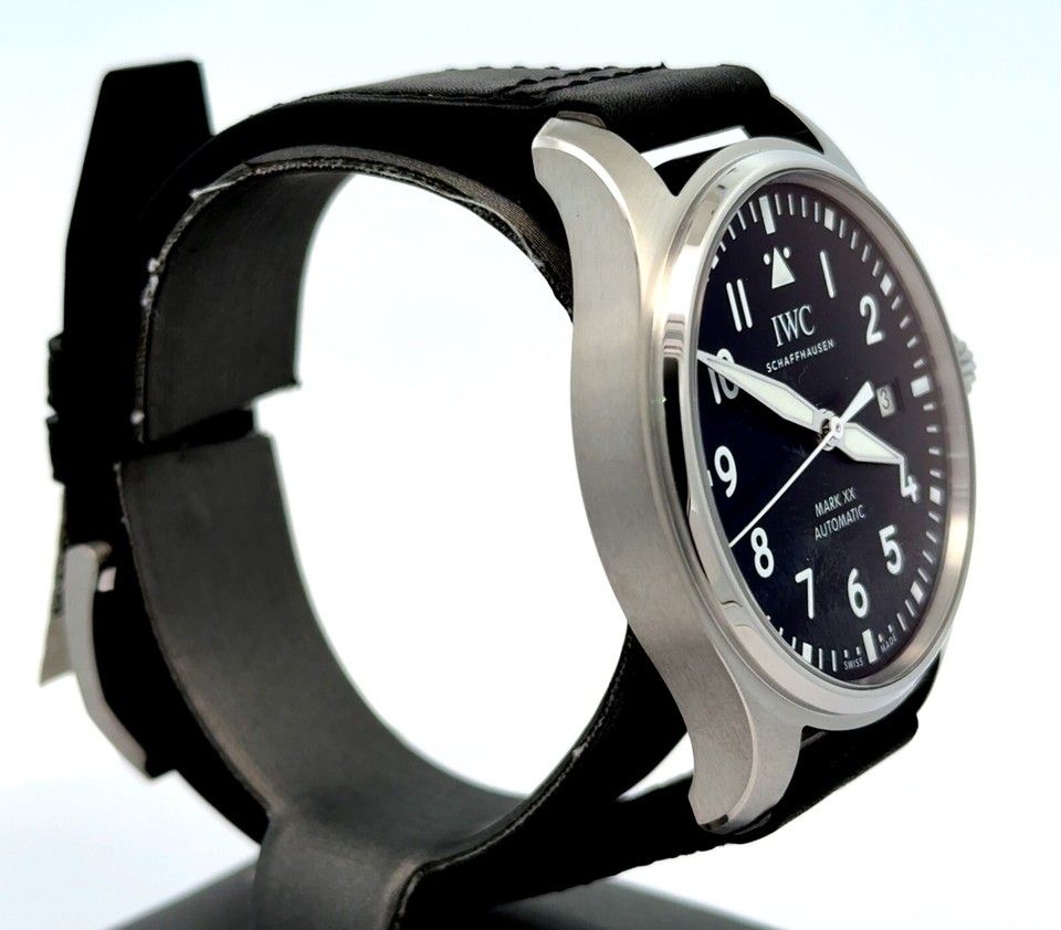 IWC PILOT'S WATCH MARK XX - IW328201 - 40 MM - BLACK DIAL - BRAND NEW ...