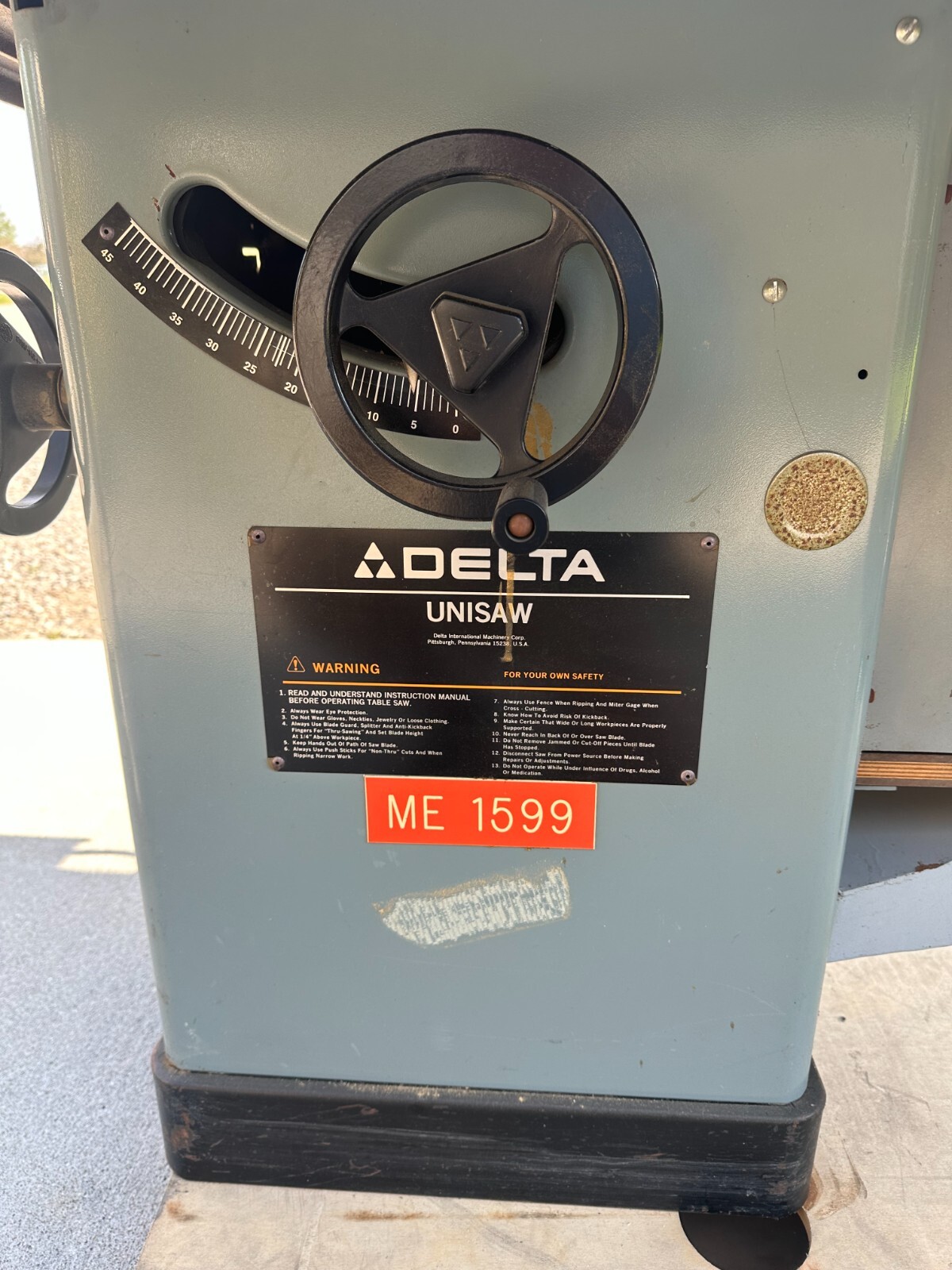 Delta Unisaw Table Saw , 34-802, 1-1/2hp, SN-88166118, 220/440v, 3 ...