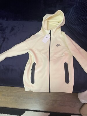 Nike Sportswear Tech Fleece Cream/ Black Windrunner AND Nike Tech Cream ...