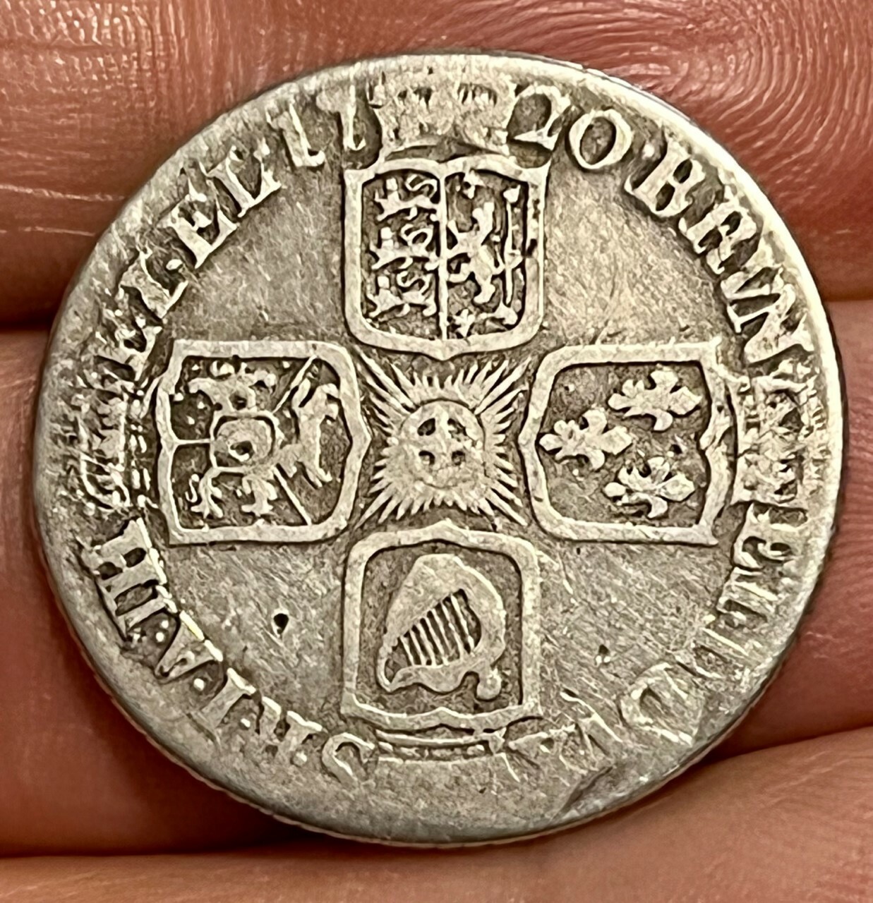 W822: 1720 over 18 George 1st Shilling + O over 8 in GEORGIVS ...