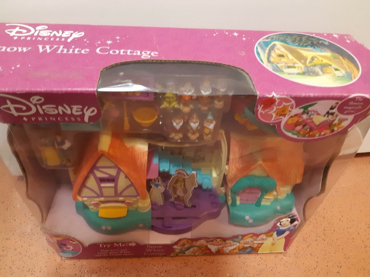 RARE! Vintage Vivid Disney Snow White Cottage Complete Boxed RARE! Vintage Vivid Disney Snow White Cottage Complete Boxed