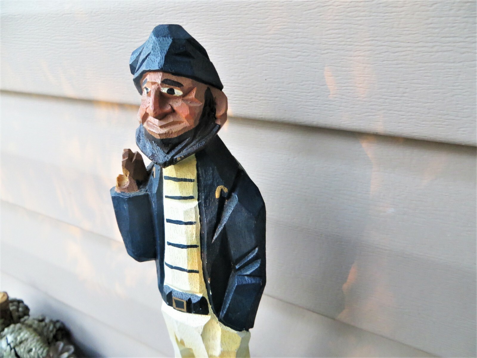 Vintage carved wood Captain and sailor_lot of 2 figures_10 inches high ...