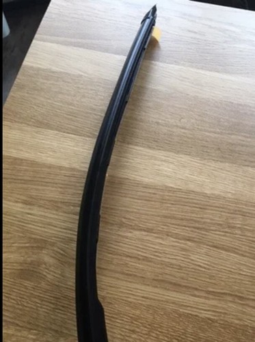 75534-60021 Toyota Land Cruiser LX470 OEM Genuine Front Glass Molding ...