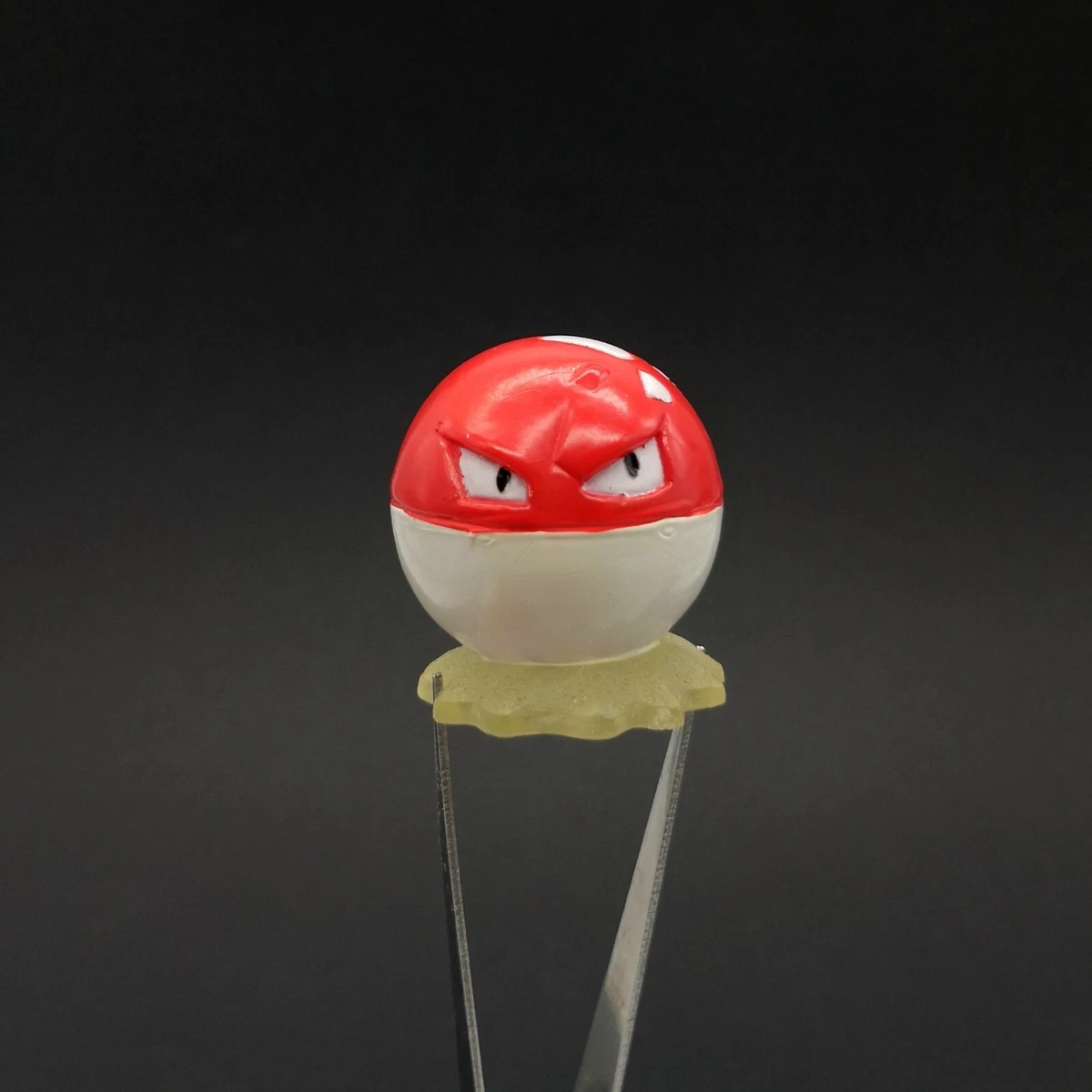 Pokemon Voltorb