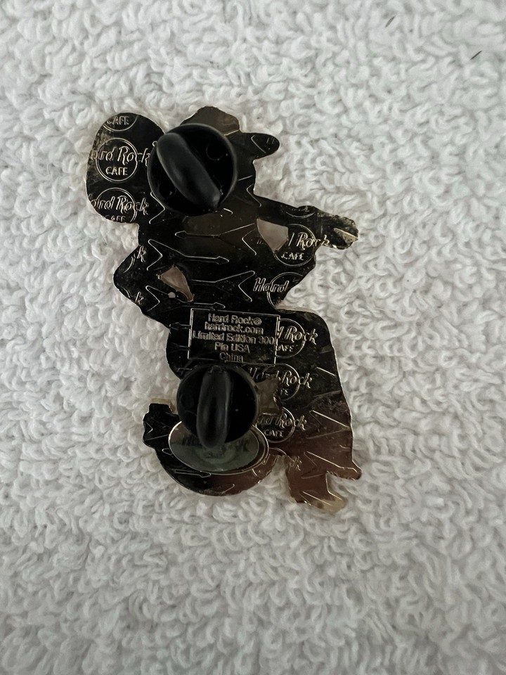 HARD ROCK CAFE 2007 TORONTO SEXY MOUNTIE GIRL PIN | eBay