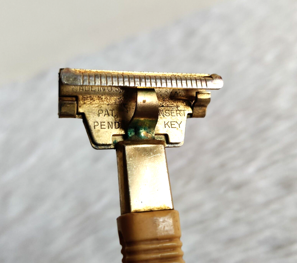 Vintage Pal Injectomatic Safety Razor Original Blade Old Collectible ...