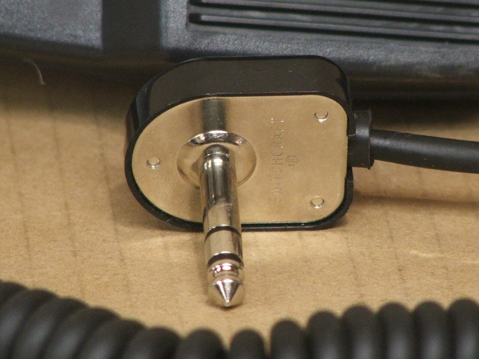 Dynamic Mic. For Drake TR-3, TR4, T4X Series W/ Rare .206 Right Angle ...