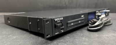 Tascam SS-R100, Black Digital MTR Solid State Audio Recorder, Tested ...