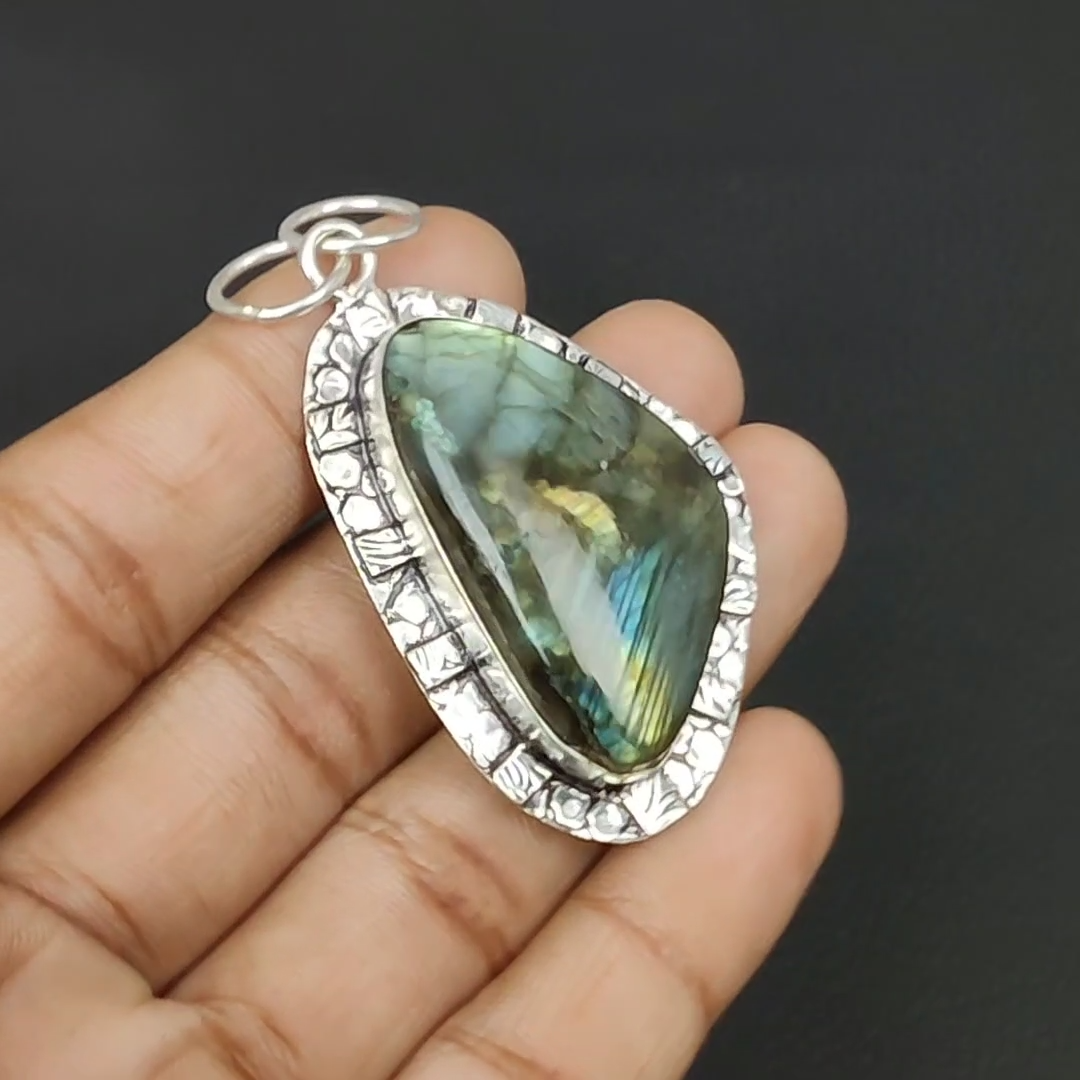 Natural Labradorite Gemstone Pendant 925 Sterling Silver Jewelry For ...