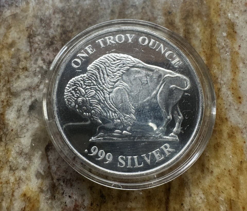 Buffalo Round 1 oz Republic Metal(RMC) 999 Fine Silver . Collectors ...
