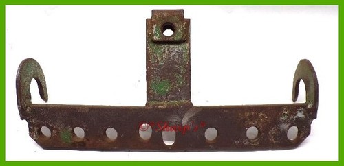 AM404T * John Deere M MT Drawbar Clevis Hitch Plate * Has Wear *Genuine ...