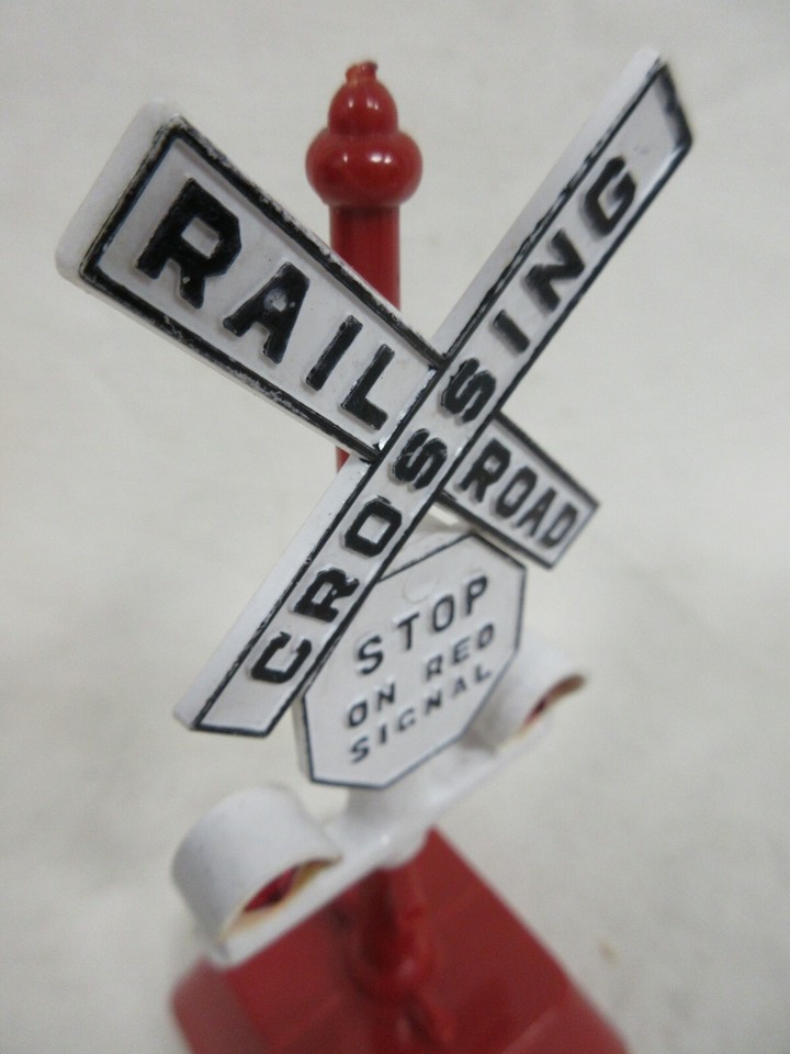 Marx 6 1/4" Plastic 1950s Railroad Crossing Stop on Red Signal Postwar ...