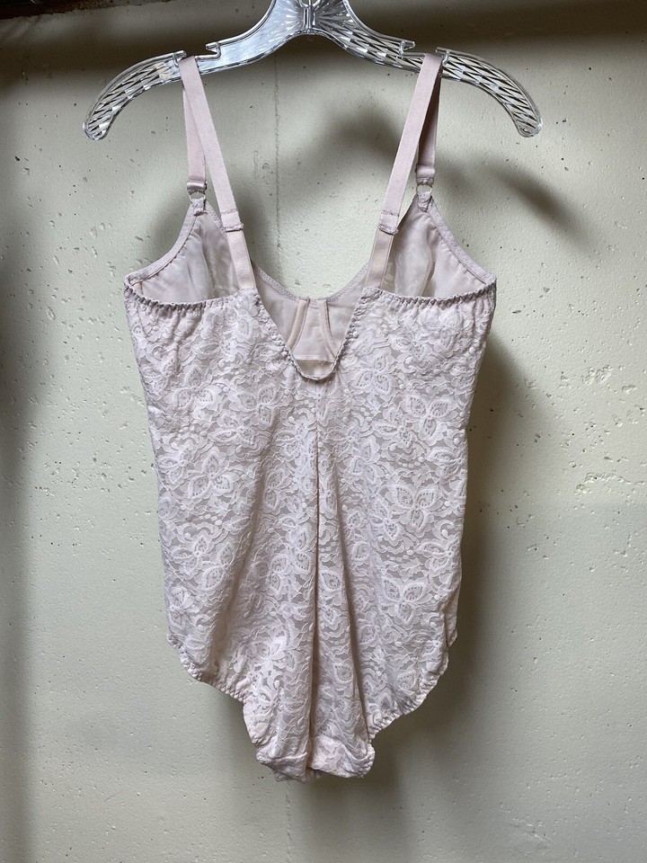Bali Lace N’Smooth Body Briefer 8L10 Size 40B Bodysuit One Piece Beige ...