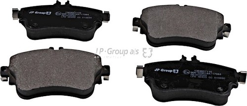 Disc Brake Pad Set Front For MERCEDES C117 W117 W176 W242 W246 11 ...