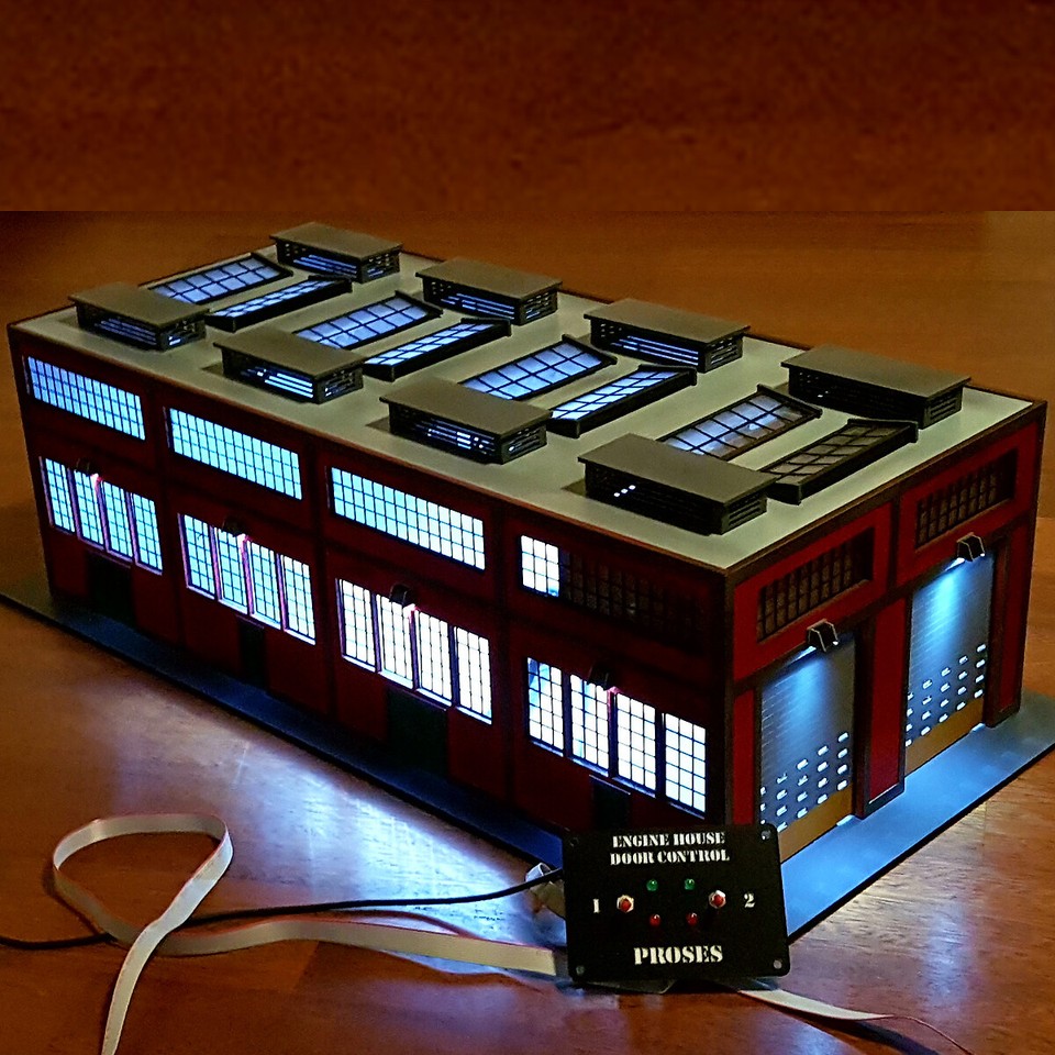O Gauge Modern Engine House w/Motorized Doors, Indoor/Outdoor Lighting ...