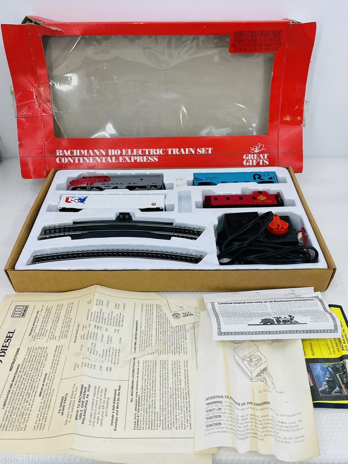 Bachmann HO Scale Electric Train Set Continental Express Santa Fe ...