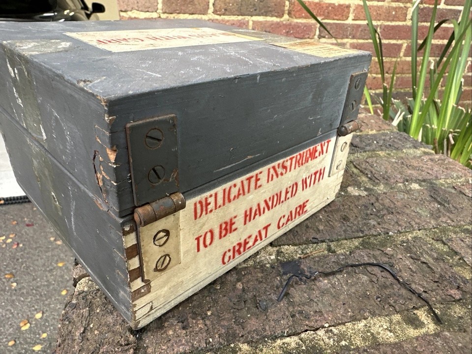 WW2 AM Type P11 Aircraft Compass. 1944 RAF/RAAF with original case ...