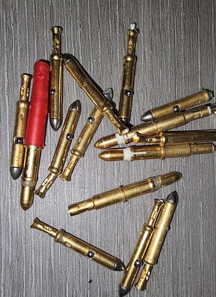 370 grams GOLD SCRAP RECOVERY Pins Military High Yield Early 70s ...