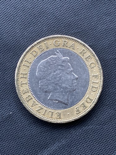 1999Queen Elizabeth £2 TWO POUND COIN STANDING ON THE SHOULDERS OF ...