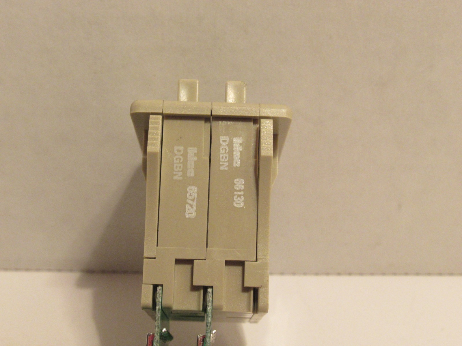 IDEC DGBN 2 DIGIT THUMB WHEEL SWITCH COUNTER | eBay