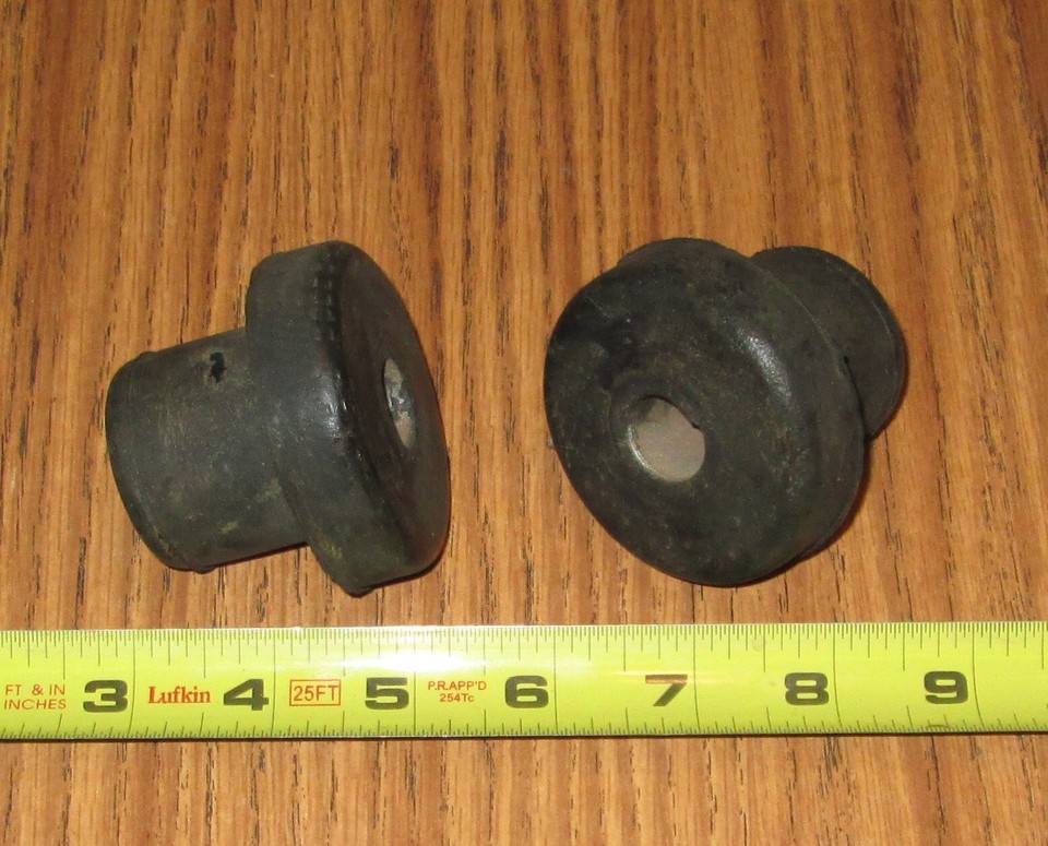 ***LOT OF 2ea*** Cabin Mount, BUSHING OEM Peterbilt 05-08968 ~ Kenworth ...