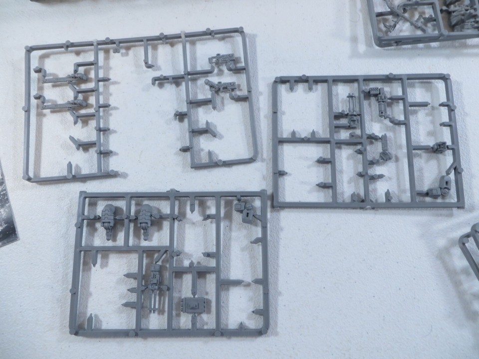 Rare Warhammer 40k Tau Empire Megaforce Games Workshop Incomplete Used ...
