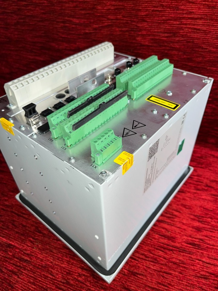 ABB RED670 LINE DIFFERENTIAL PROTECTION RELAY RED670*2.2-F00X00 ...
