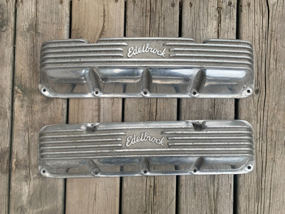 EDELBROCK FINNED ALUMINUM VALVE COVERS #4199 JEEP/AMC 290 401 ENGINES ...