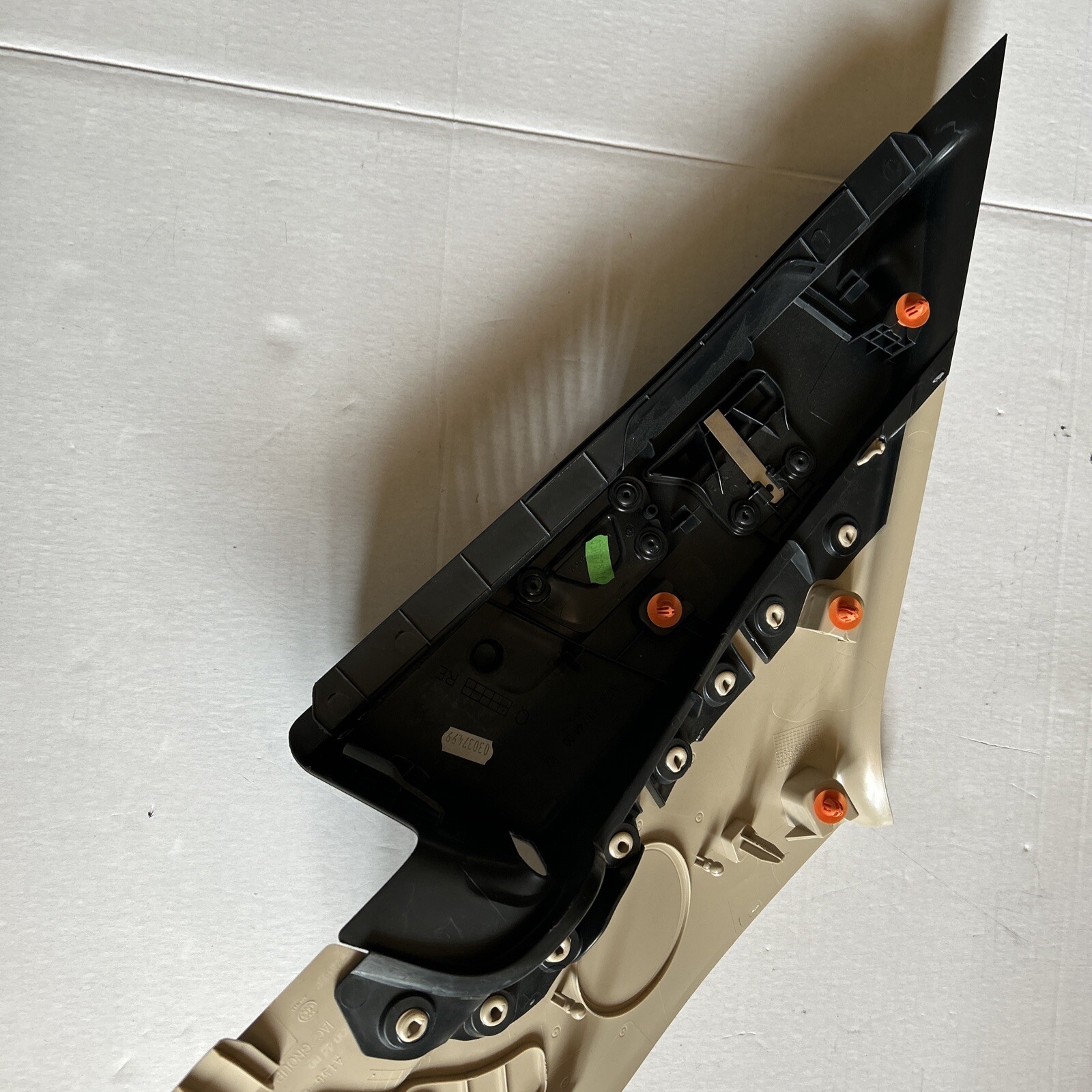 2015-20 MERCEDES GLA250 X156 REAR RIGHT SIDE RH C PILLAR UPPER COVER ...