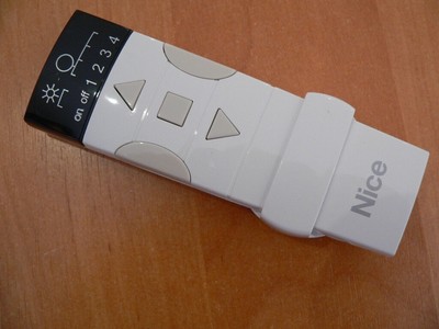 Handsender Nice Ergo 4 für Funkmotoren Nice Neomat | eBay