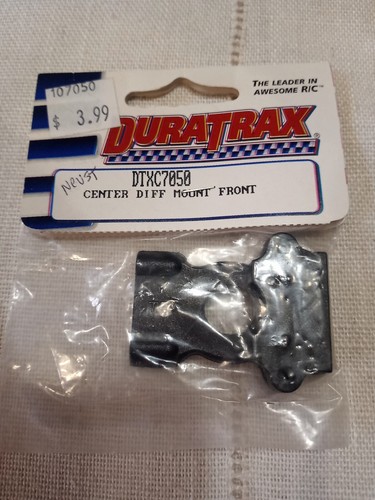 Duratrax Nevst Front Center Diff Mount DTXC7050 B7 | eBay